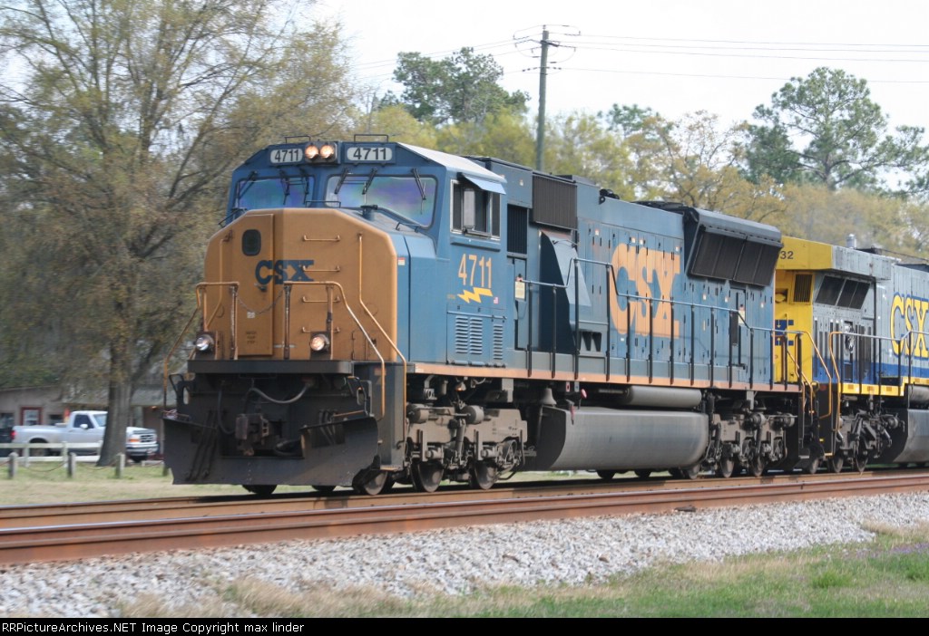 CSX 4711
